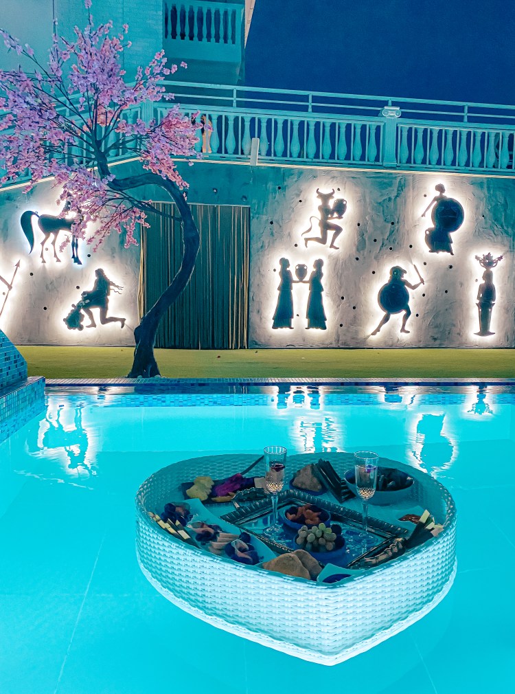 Floating Breakfast Zakynthos – Elevate Your Mornings with Our Exquisite ...