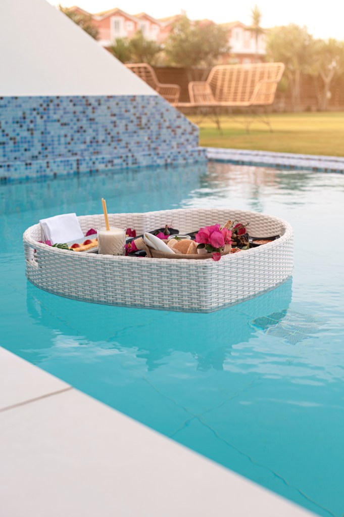 Floating Breakfast Zakynthos – Elevate Your Mornings with Our Exquisite ...